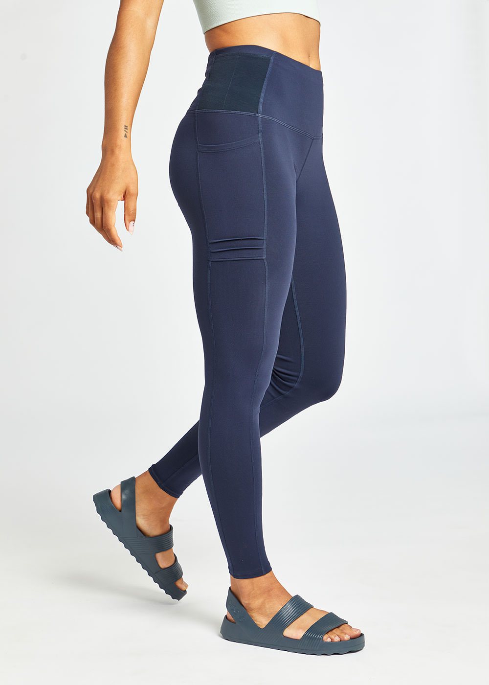 Pocket Jogger Tights | Ink Blue – Lively Athletics